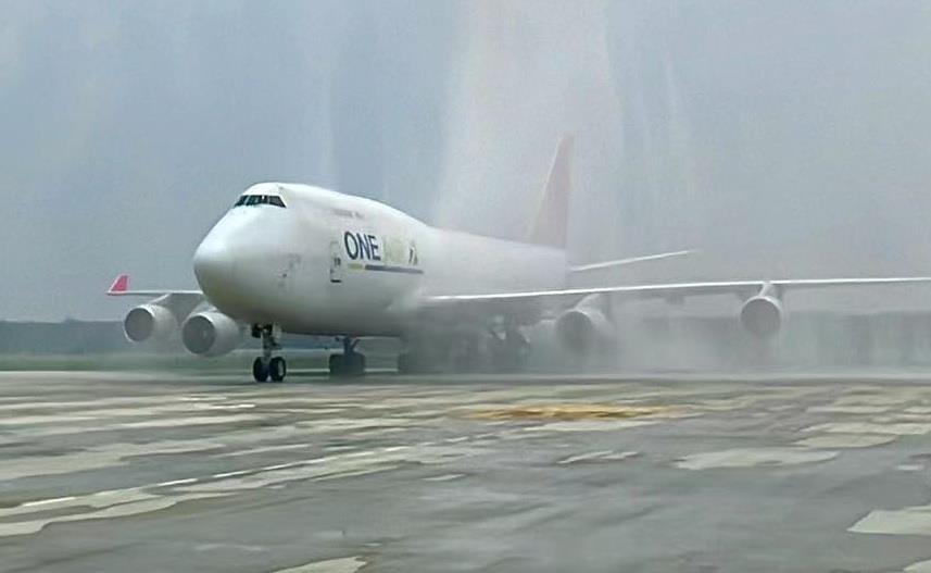 UK cargo 747 start-up One Air commences customer flights with Chinese ...