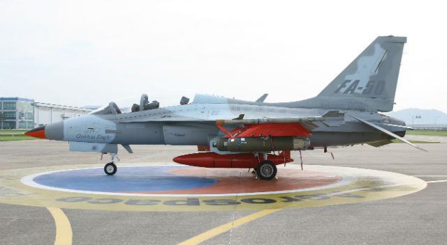 Air Force and Lockheed to initiate airworthiness tests for FA-50 | News ...