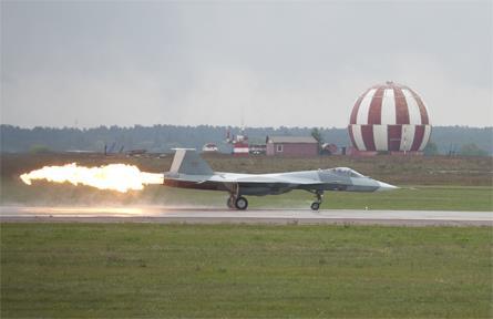 PICTURE: PAK-FA flameout embarrasses Sukhoi | News | Flight Global