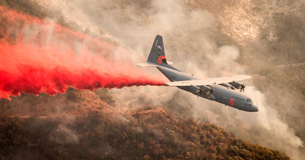 Lockheed trains battlefield expertise on fighting wildfires | News ...