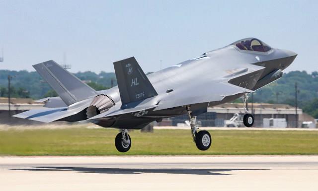 PICTURE: F-35 hits new high, as Lockheed delivers 300th example | News ...