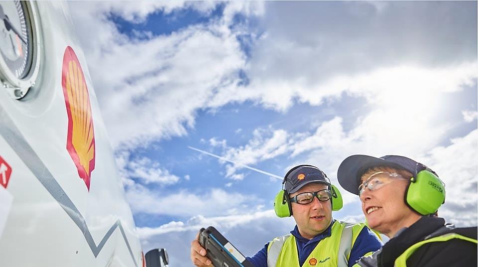 Shell Aviation's service helps customers look after the technical ...