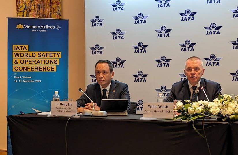 Airline leaders decry spare parts, supply chain issues | News | Flight ...