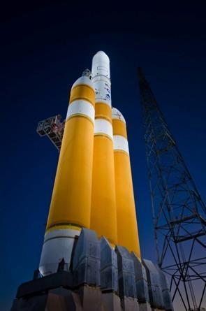 Delta IV launches US reconnaissance satellite | News | Flight Global