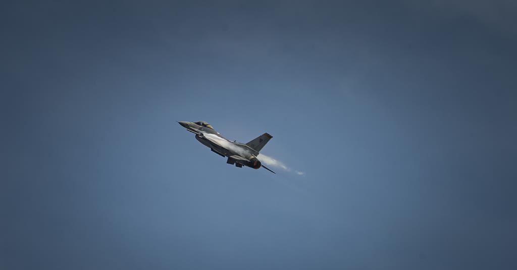 HAL Tejas, 777X star in Singapore Airshow flying display | News ...