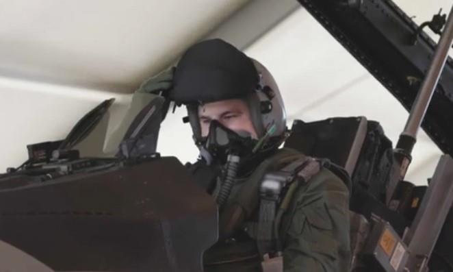 New footage details Ukrainian F-16 pilot training in Denmark | News ...