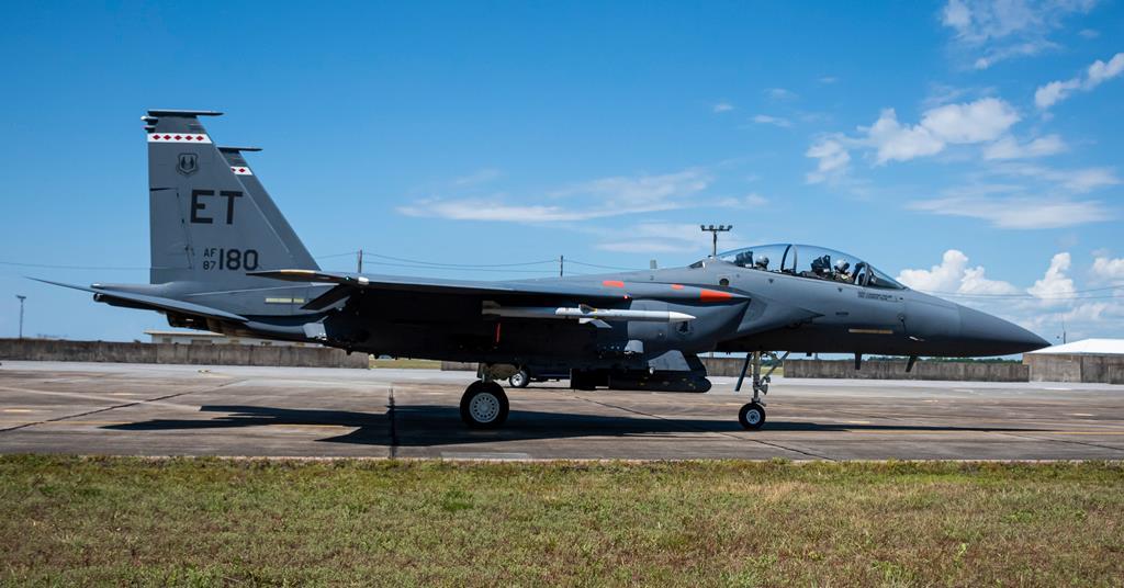 Raytheon secures $972m contract for F3R-standard AMRAAMs | News ...