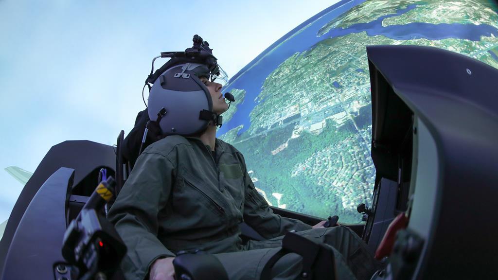 Lockheed unveils LED-based flight simulator promising significant ...