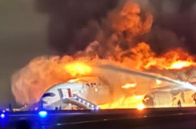 JAL A350 collision probe strives to explain Dash 8's failure to stop at ...