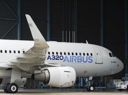 Airbus rolls out test A320 with sharklets installed | News | Flight Global