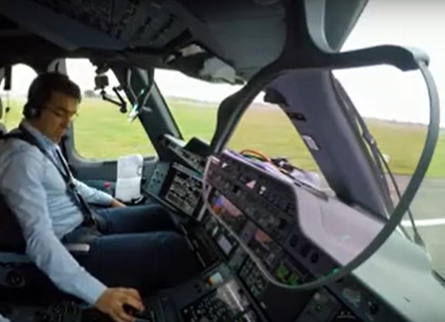 A350-1000 demonstrates vision-based automatic take-off | News | Flight ...