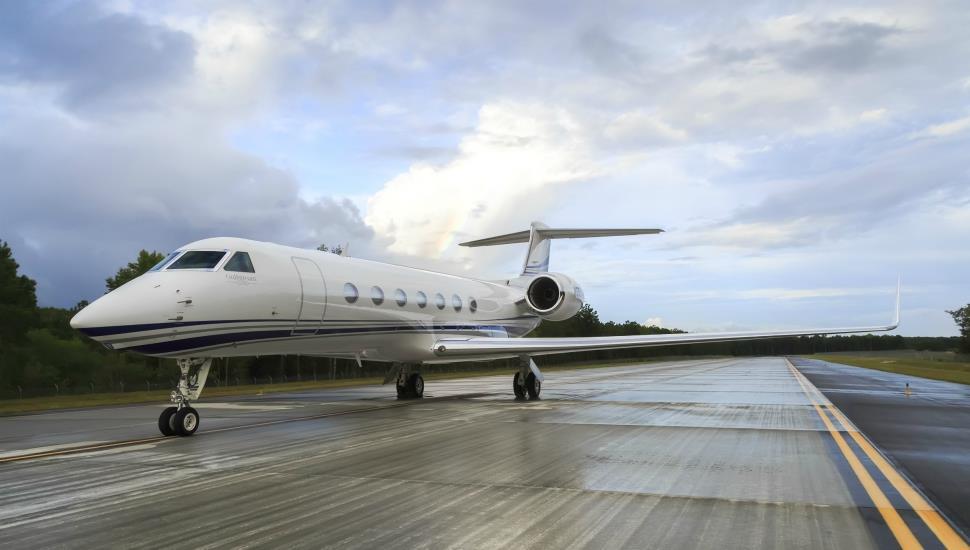 Gulfstream makes first sustainable fuel sale | News | Flight Global