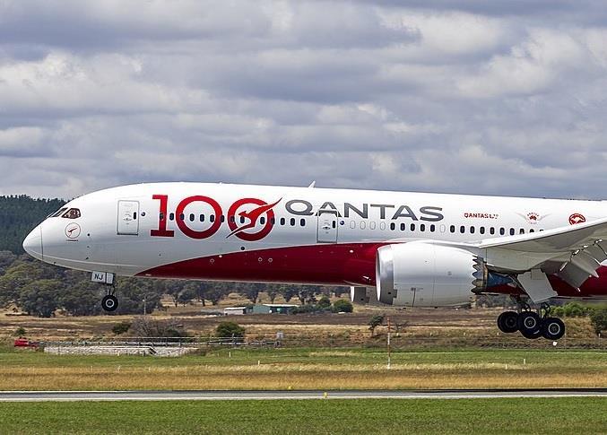 Engine static ports left covered on transpacific Qantas 787 | News ...