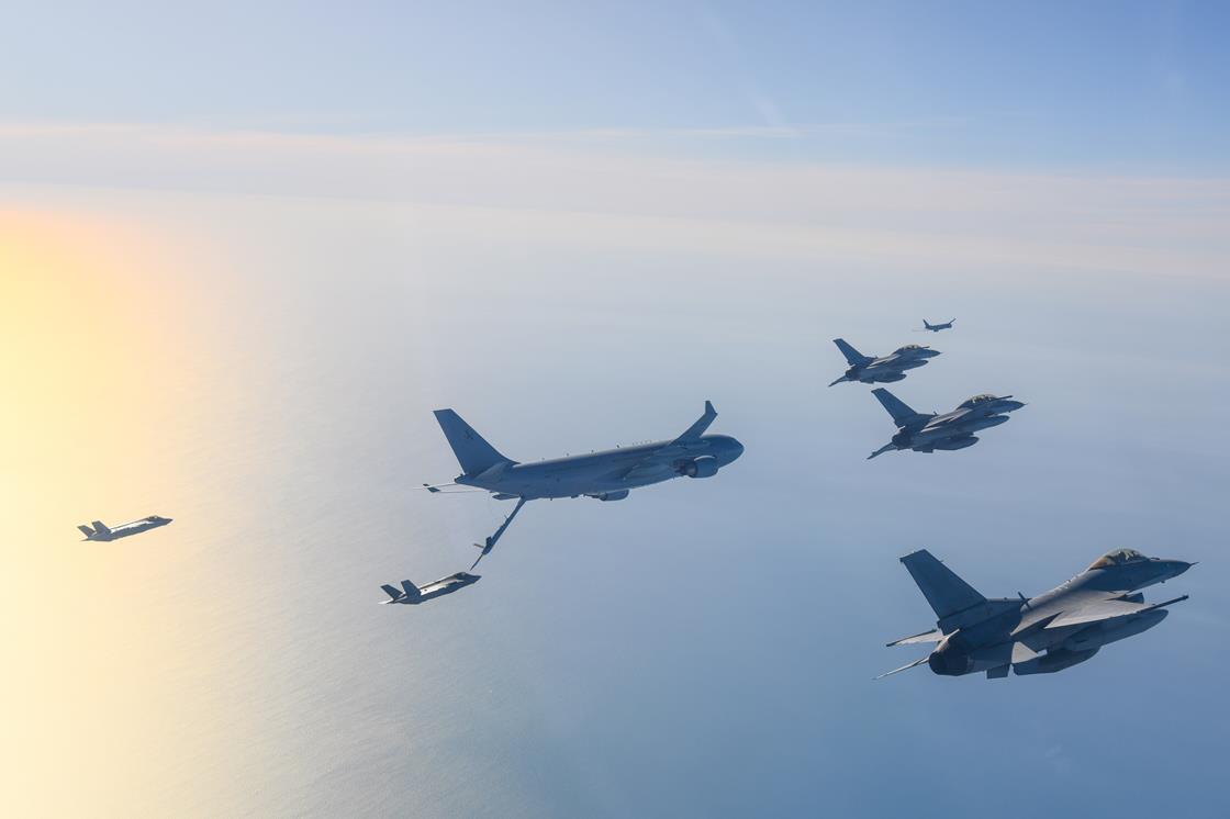 RAAF KC-30As work to bolster tanking capabilities for allies | In depth ...