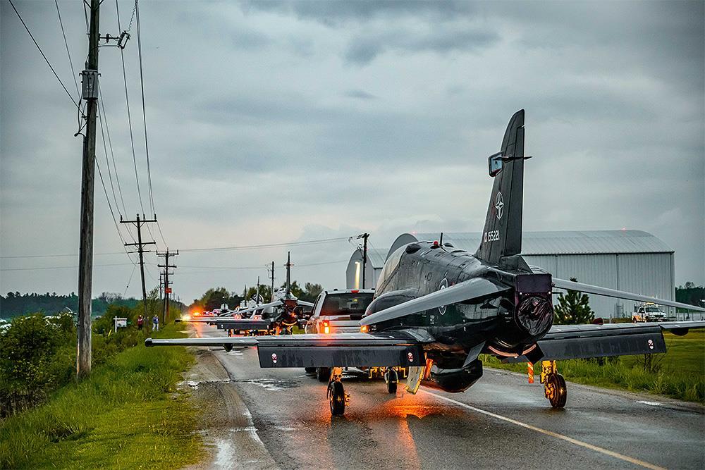 Canada’s Hawk jet trainers report for retirement duty | News | Flight Global