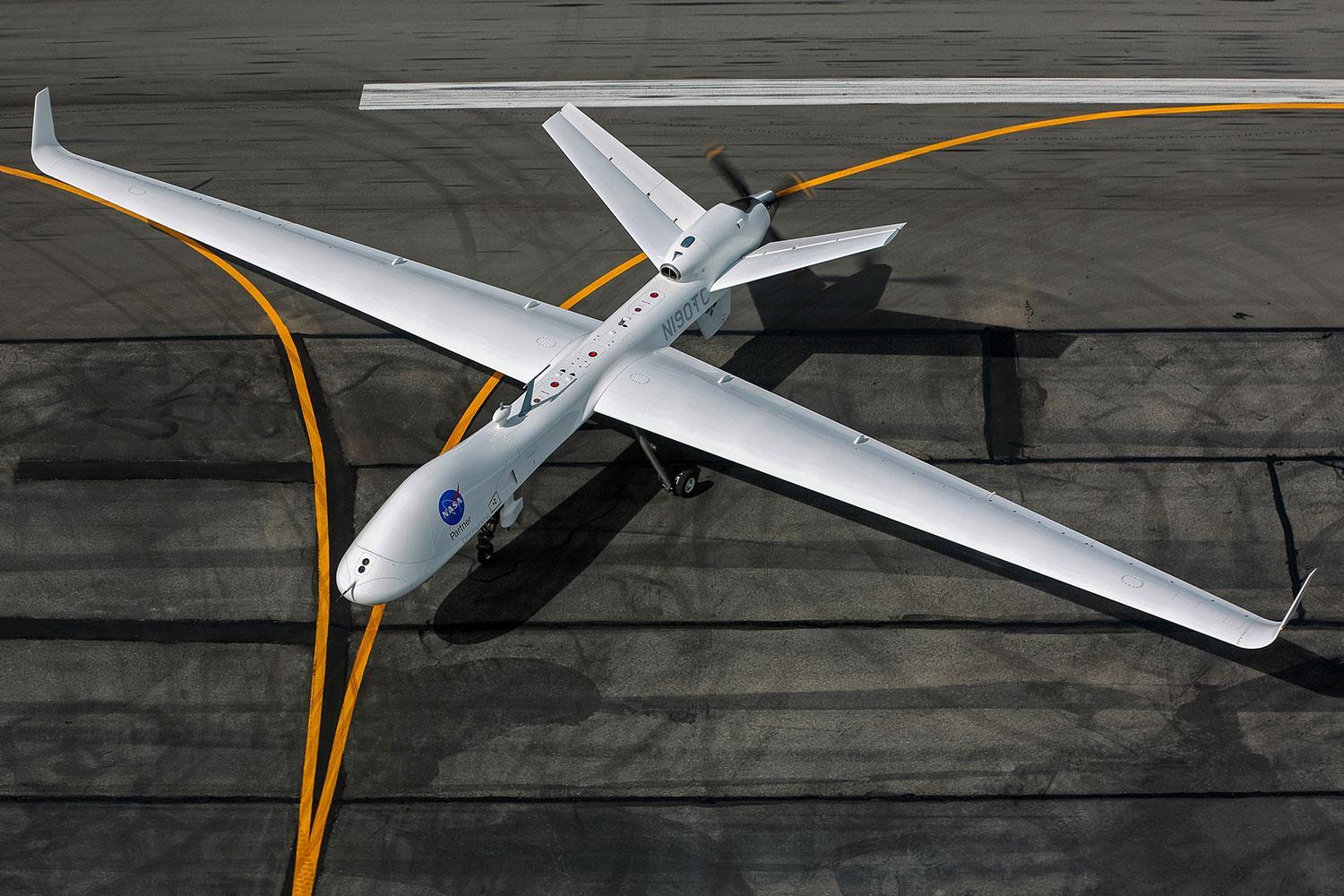 General Atomics demos MQ-9B UAV flying in national airspace for NASA ...