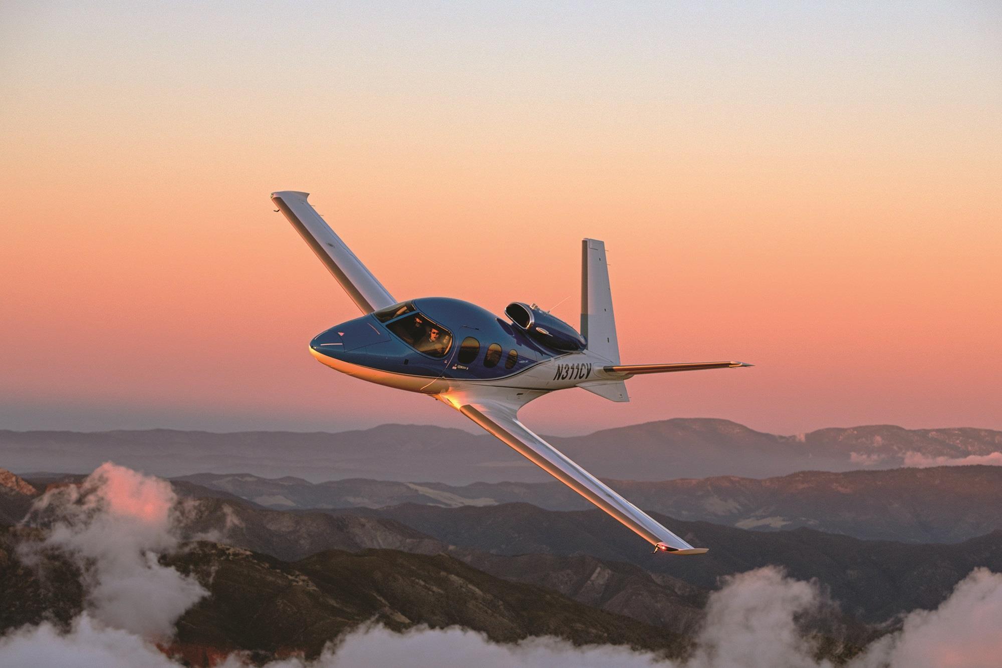 cirrus jet range