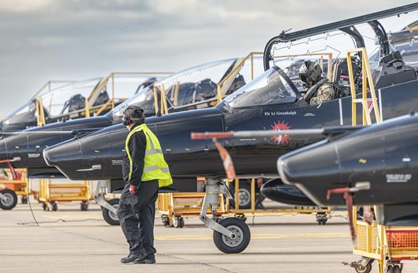 RAF completes Red 6 augmented reality trial aboard Hawk T2 | News ...