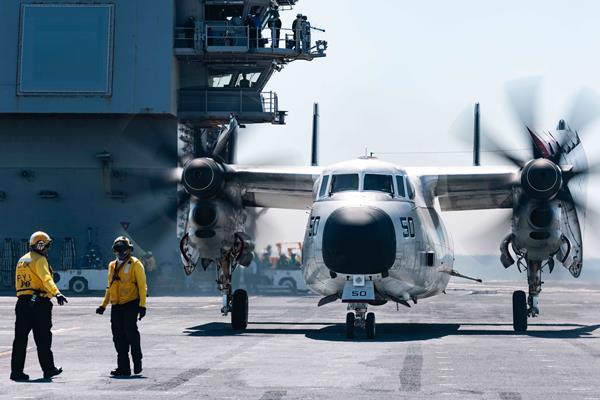 How last C-2 Greyhound squadron stepped up to support US Navy aircraft ...