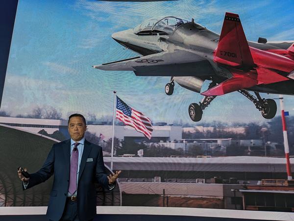 Digital dogfighting: Boeing targets augmented reality for T-7A air ...