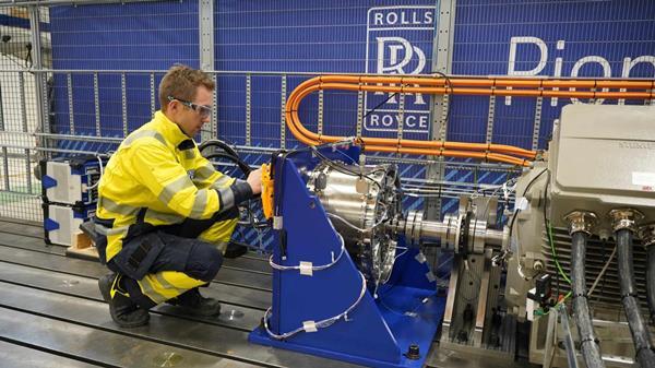 Rolls-Royce Electrical spins up commuter aircraft motor | News | Flight ...