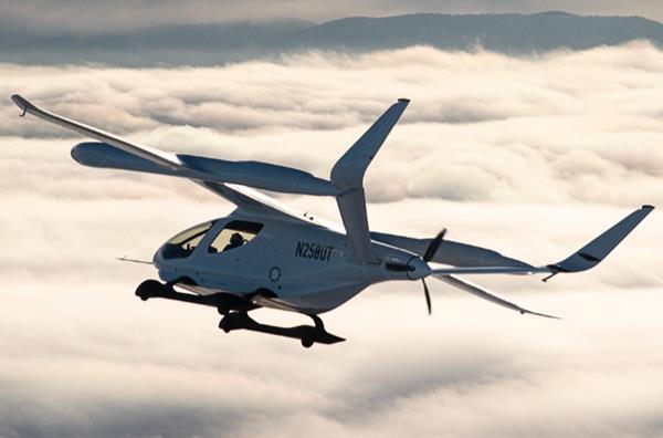 Beta ALIA becomes latest eVTOL to secure Bristow custom | News | Flight ...