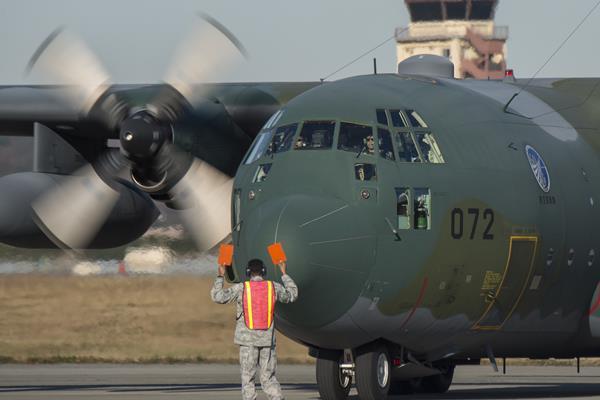 Why Lockheed Martin’s Hercules is still going strong 70 years after ...