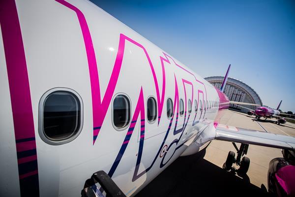 Wizz restores pre-pandemic pilot salaries | News | Flight Global