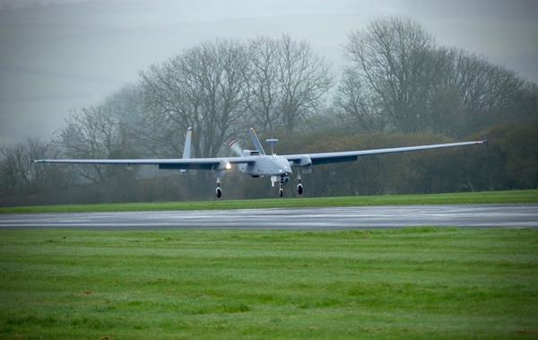 2Excel teams with IAI to clear path for Heron operation in UK | News ...