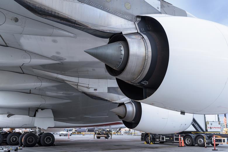 Shell’s three-part plan to decarbonise its aviation lubricants | Paid ...