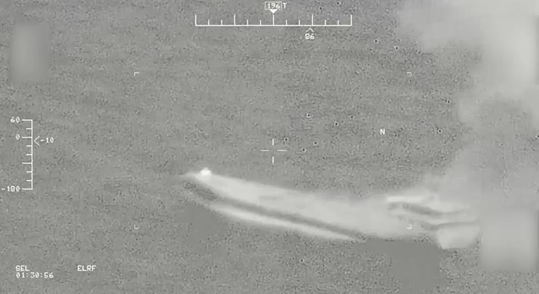 Australian E-7A helps Filipino, US aircraft sink decommissioned ship ...