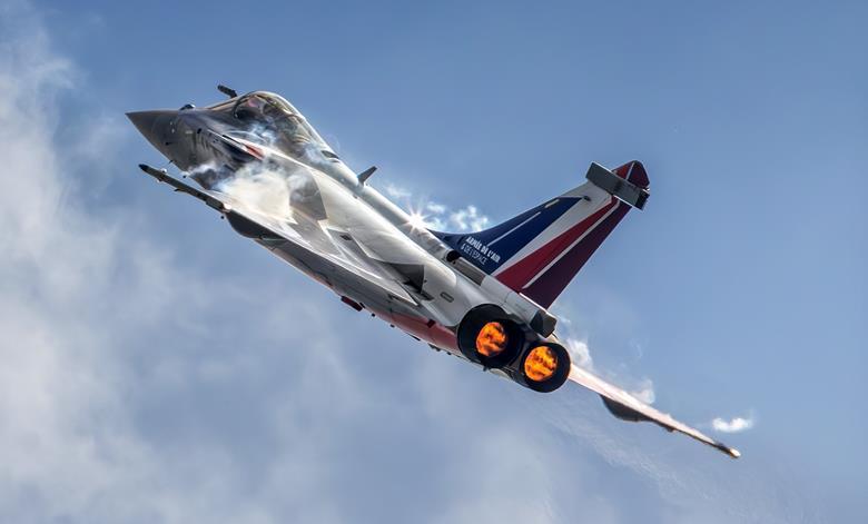 Dassault Aviation hails Rafale fighter's success, as its 300th example ...