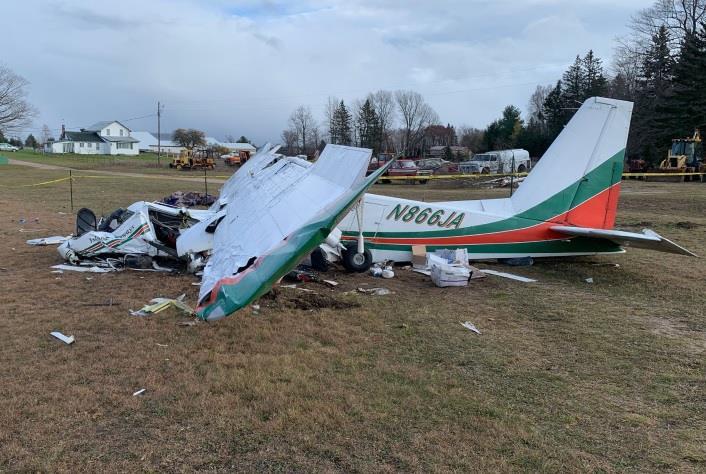 Islander stalled on approach before fatal crash just short of Michigan runway | Flight Global