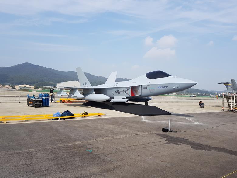 Fuselage of first KF-X prototype breaks cover | News | Flight Global