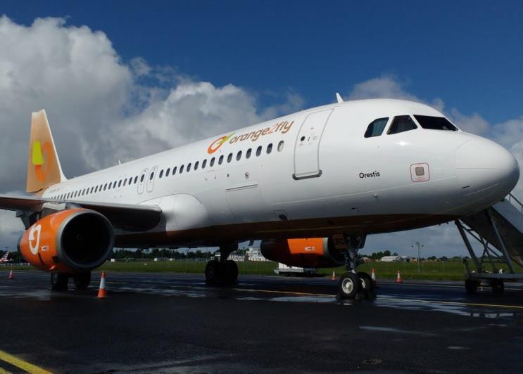 Orange2Fly A320 stall-protection activated after idle-thrust handover ...