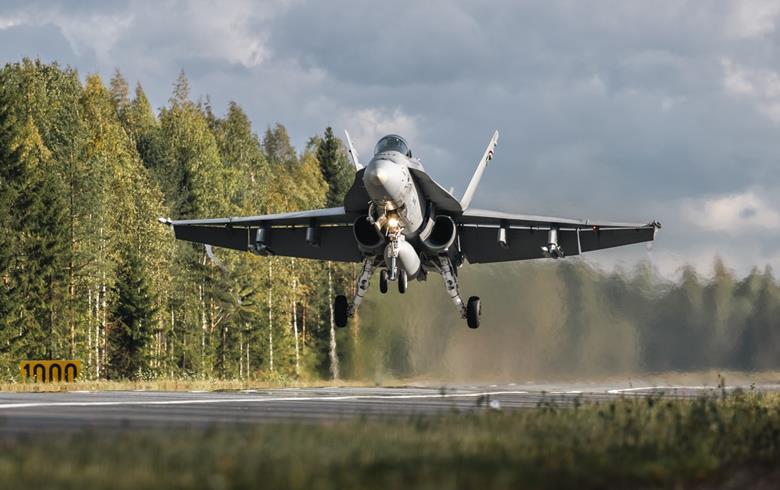Finland sets sights on $1 billion order for Raytheon AIM-120 AMRAAM ...