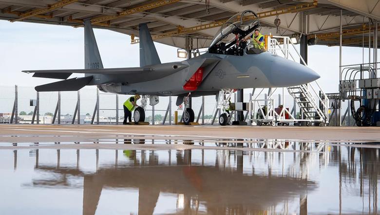 Boeing prepares for another bruising labour strike, this time at ...