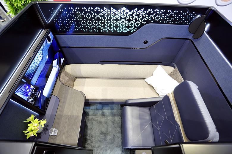 Collins launches ‘Signature Dream’ first-class suites and ‘Aurora’ lie ...