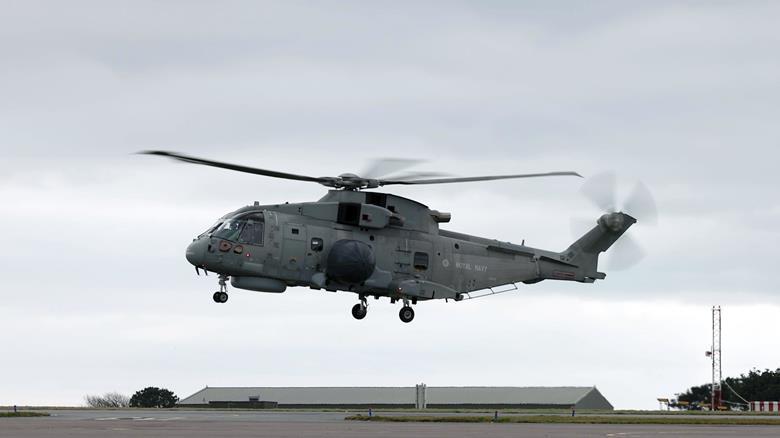 Royal Navy starts training with initial Crowsnest-equipped Merlin ...