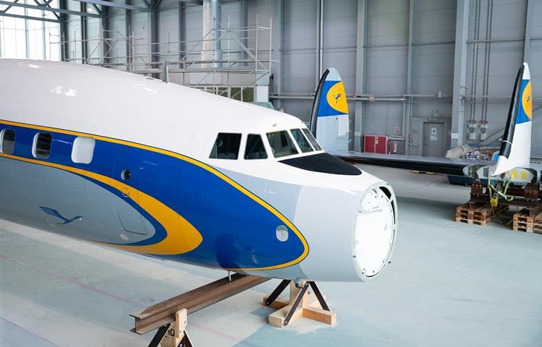 Lufthansa shows off paint scheme for vintage Lockheed Starliner ...