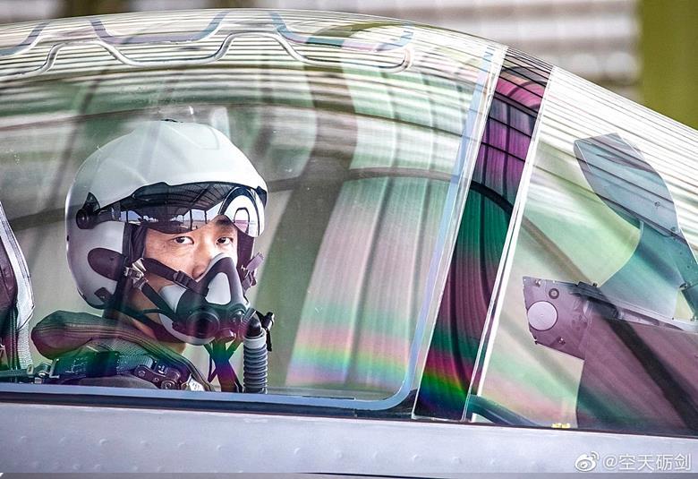 Beijing boosts ability to train top fighter pilots: think tank | News ...