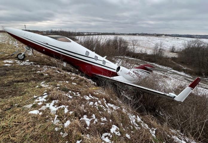 HA-420 skidded off slushy runway after unstable approach and long ...