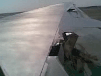 VIDEO & PICTURE: Boeing investigates as Saudi 777 lands with wing ...